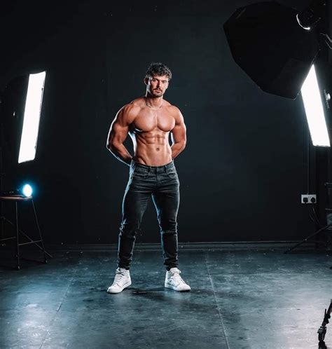 BRITISH MODEL JOSH WATSON MATTHEW S ISLAND