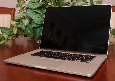 Apple MacBook Pro with Retina Display Review Photo Gallery - TechSpot
