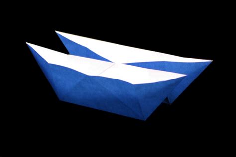 วิธีทำเรือกระดาษ คำแนะนำและแผนภาพงานฝีมือกระดาษ การพับกระดาษเป็นรูป
