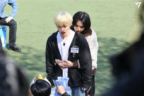 쫑하랑 On Twitter Rt Moonlit0 음 좋다 좋다 형아들 손타는 디노