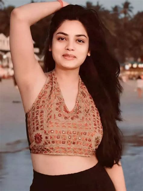 ब्यूटी विद ब्रेन बिहार की इस लड़की ने दो बार पास की Upsc परीक्षा बनी Ias Times Now Navbharat