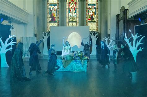The Lion The Witch And The Wardrobe Light Up Shirley Company