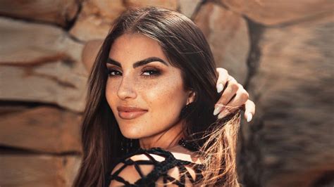 Make Love Fake Love Diese Männer Buhlen Um Yeliz Koc