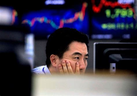 What Does A Day Trader Do In The Market Of Stock Trading