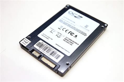 Компьютер для начинающих.: SSD — твердотельные жесткие диски.