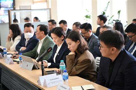 Улаанбаатар хот түгжрэл бууруулах чиглэлээр ес агаарын бохирдлыг буруулах чиглэлээр зургаан