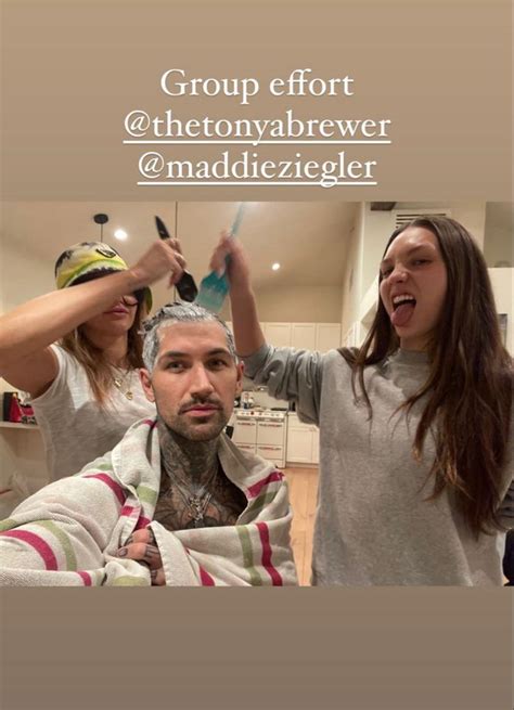 Pin By Em On Maddie Ziegler Dance Moms Maddie Ziegler Sofia Carson