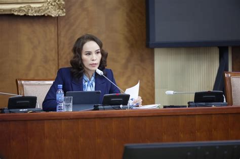 Ц Мөнхцэцэг Боловсролын шинэчлэл бол Монгол Улсын урт хугацааны хөгжлийн суурь