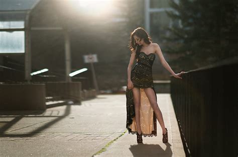 배경 화면 검은 여자들 모델 하이힐 사진술 드레스 유행 봄 사람 소녀 아름다움 레이디 스냅 사진 사진