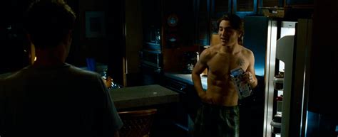 AusCAPS Trevor Morgan Shirtless In My Mom S New Babefriend