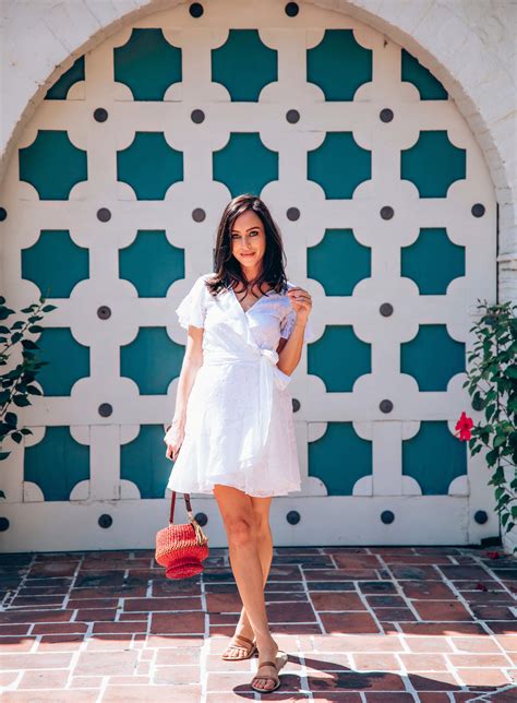 Labor Day Weekend Clothes 5 Modern Work Outfits For Women In Trendy