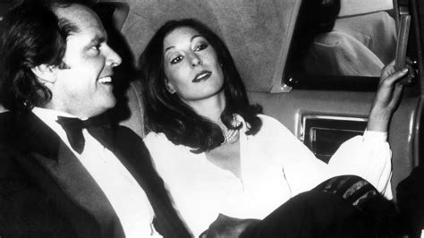 Iconic Duo Anjelica Huston And Jack Nicholson In 10 Vintage Photos