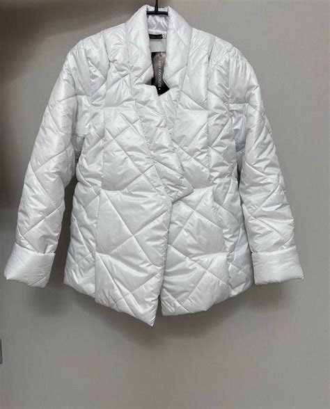 Куртка — ціна 1100 грн у каталозі Куртки Купити жіночі речі за доступною ціною на Шафі Україна