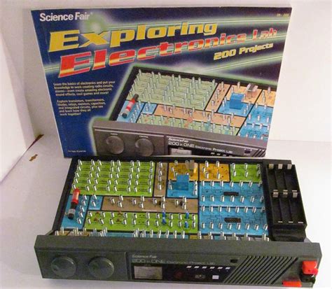 Science Fair Exploring Electronics Lab Complete Set Kit Science 200