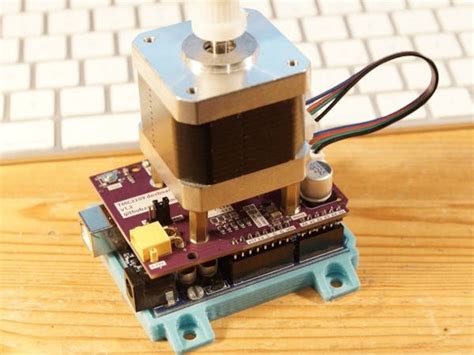 Jan Neumanns Trinamic Tmc2209 Shield Gives The Arduino Uno Stepper Motor Controlling