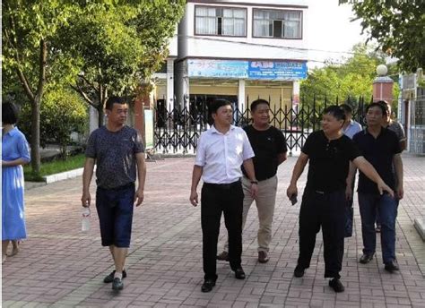 沈守明深入思南县孙家坝镇中小学检查指导工作 建设