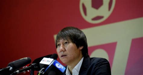 뇌물수수와 승부조작에 징역 20년…리톄 전 中축구대표팀 감독 중형