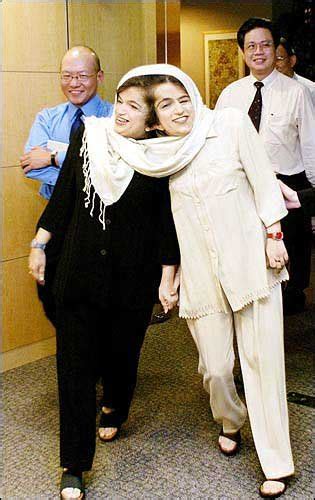 Ladan And Laleh Bijani 29 Year Old Iranian Joined Twins Died During The Operation To Separate