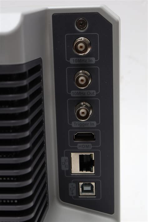 Uni T Uts3015t Spectrum Analyzer