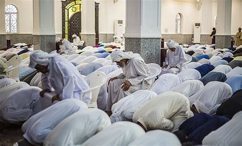 이슬람 최대명절 ‘이드 알 아드하 전세계 무슬림 기도회 Knewsla