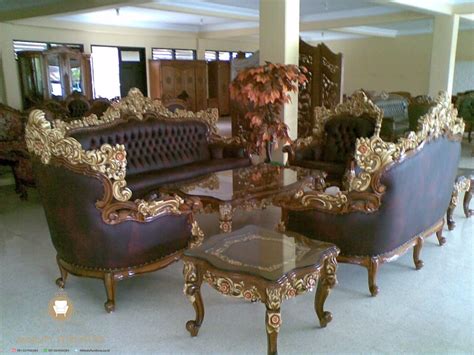Set Sofa Tamu Ukir Mewah Modern Kayu Jati Jepara Miniuty Furniture