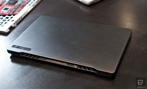 Ноутбук ASUS ROG Zephyrus G14 с оригинальным экраном на крышке (9 фото ...
