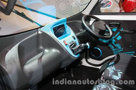 Auto Expo 2014 Tata Magic Iris Electric Revealed