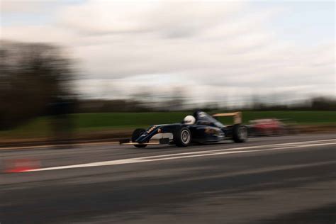 Formation Pilotage F4 Pilotez Une Formule 4 Comme Un Pro