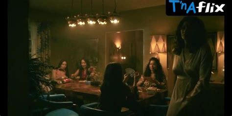 Sofia Vergara Underwear Scene In Griselda Tnaflix Com