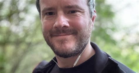 Im Not Ashamed To Talk About Having Colitis And Its Symptoms Toms Story