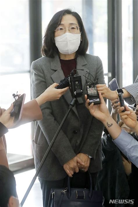 질문 답변하는 김현숙 여가부 장관 후보자 네이트 뉴스