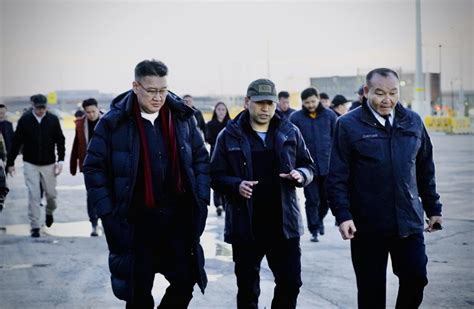 Ханги боомт хүртэлх 489 км хатуу хучилттай автозам ашиглалтад орсноор боомтын үйл ажиллагаа 4 5