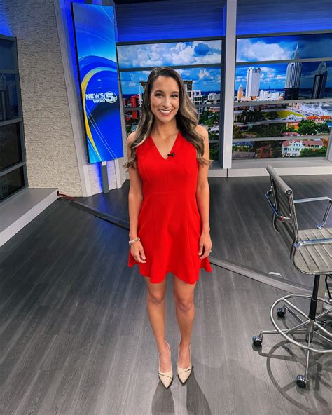 Simone Eli Sessions Simone Sessions • Instagram Photos And Videos