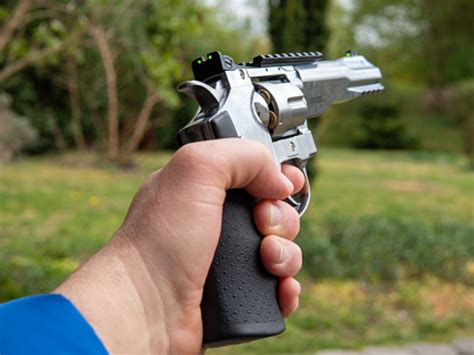 Spesifikasi Senjata Api Yang Digunakan Laskar Fpi Tagar