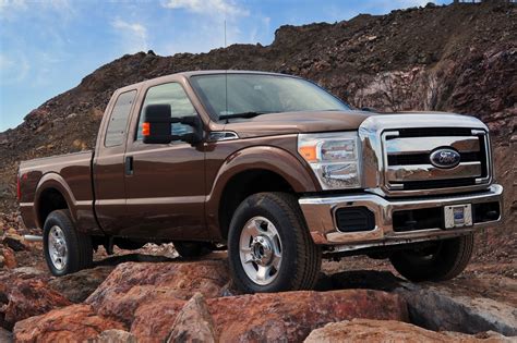 Used 2015 Ford F 250 Super Duty Supercab Pricing For Sale Edmunds
