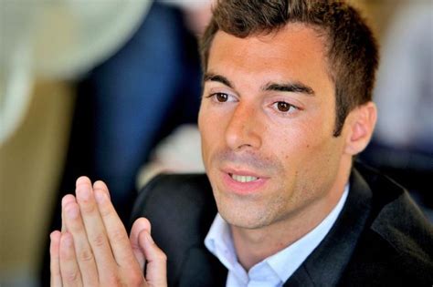 Lélu Rn Julien Odoul Insulté Et Menacé Dans Une Vidéo Tournée Dans Un Bar De Sens Sens 89100