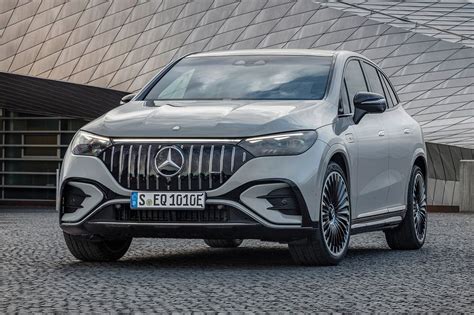 Mercedes Amg Presents Eqe Suv Its First Electric Suv Montenapo Daily
