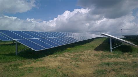 Заради борчове Разпродават фотоволтаична централа в Лом