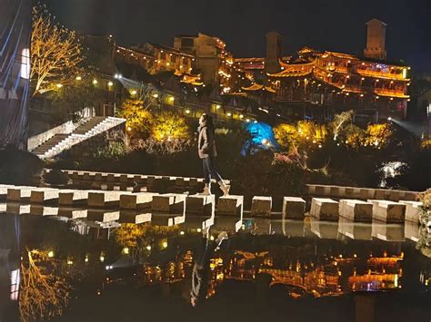 หมู่บ้านโบราณฟูหรงเจิ้น แกลเลอรีที่โพสต์โดย เที่ยวไปเลื่อย Lemon8