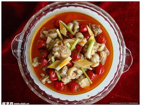 泡椒牛蛙煲来香摄影图 传统美食 餐饮美食 摄影图库 昵图网