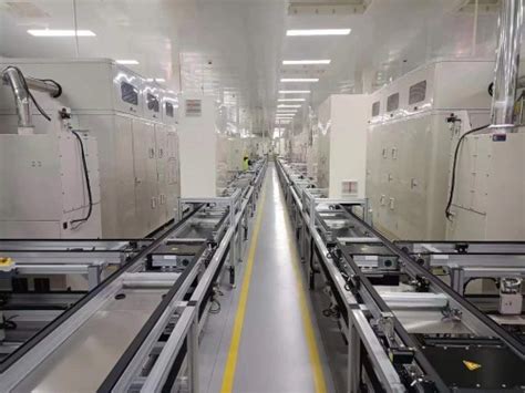 팔레트 처리 시스템 솔루션 및 산업 생산 라인을위한 Vitrans Flat Belt 컨베이어 의 고품질 팔레트 처리 시스템 솔루션 및 산업 생산 라인을