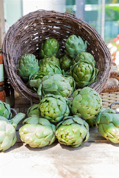 蔬菜 朝鲜蓟 垂直画幅 饮食 绿色 素食 无人 篮子 食品