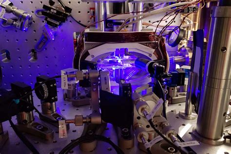 Ibms Condor Quantum Computer Has More Than 1000 Qubits New Scientist