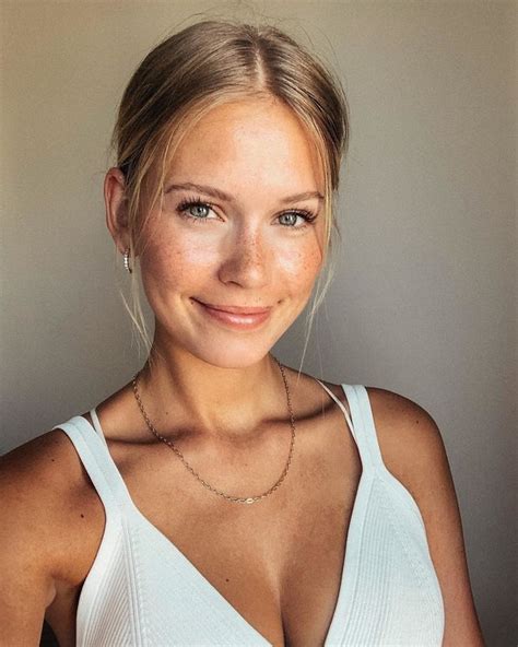 Melanie Kroll Smoothm