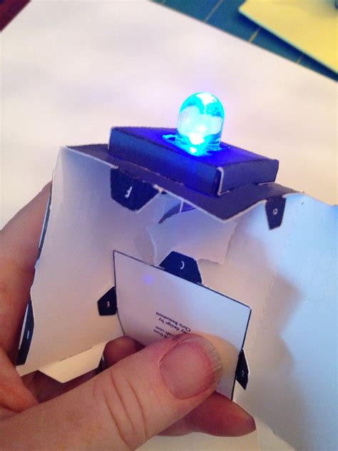spinning blinking papercraft tardis 6 steps with pictures instructables