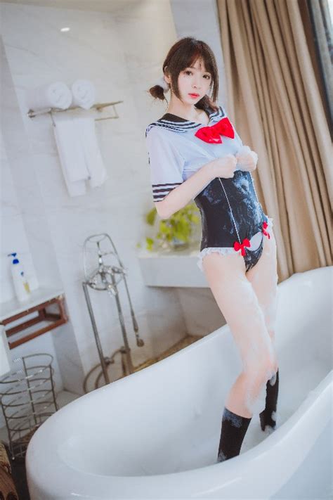 疯猫ss之死库水制服装照片05 草莓映像