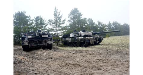 Вицеканцлерът на Германия Доставката на танкове за Украйна е малко закъсняла
