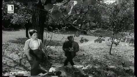 „Звезди в косите сълзи в очите 1977 г 11 12 1881 г В Пловдив е създаден първият в