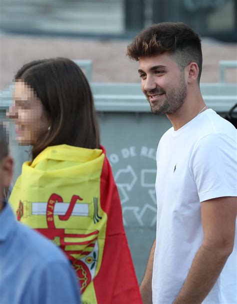 Corazón Alejandro Albalá Celebra Un Triunfo Y No Es El De Isa Pantoja En La Música