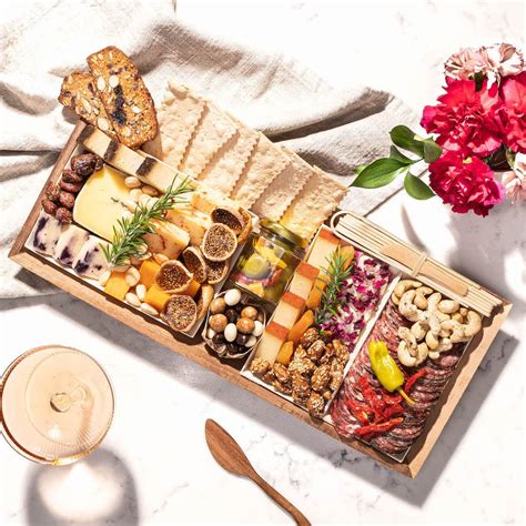 45 Best Gourmet Food Ts To Send In 2025 Holiday Food T Ideas